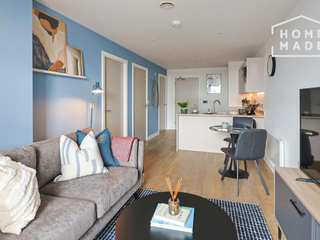 100 Moor Street, Queensway, Birmingham B4, 1 bed flat to rent, £1,230 pcm | PrimeLocation