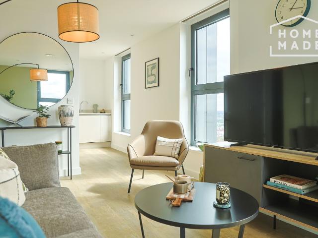 100 Moor Street, Queensway, Birmingham B4, 2 bed flat to rent, £1,385 pcm | PrimeLocation