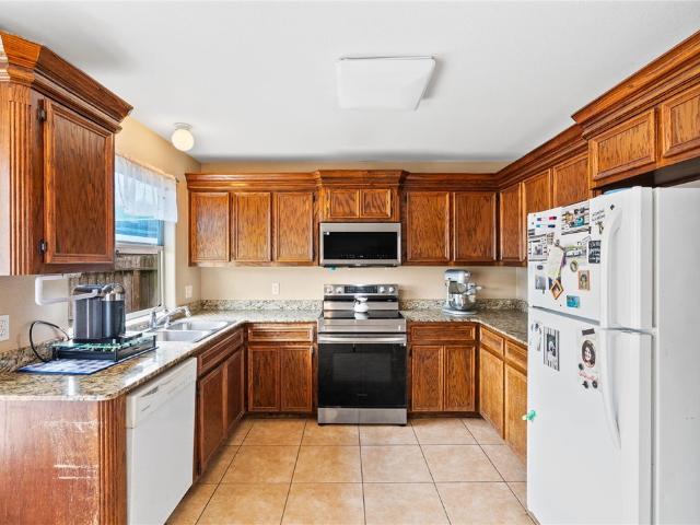 100 Moss Avenue