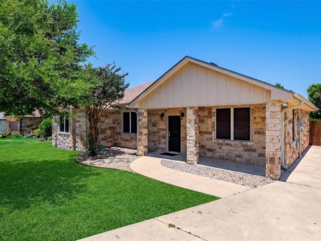 100 Magan Ln