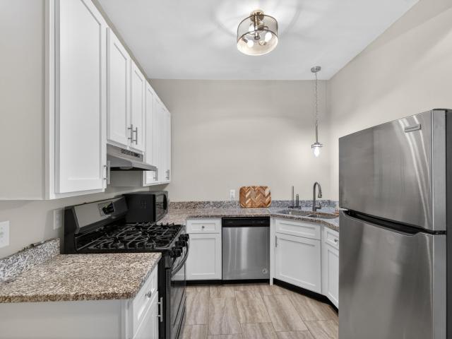 100 Main St, Unit 105