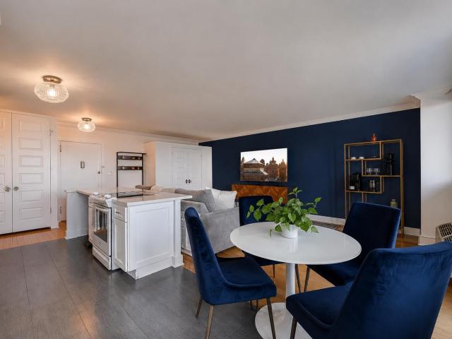 100 Manhattan Ave # 708