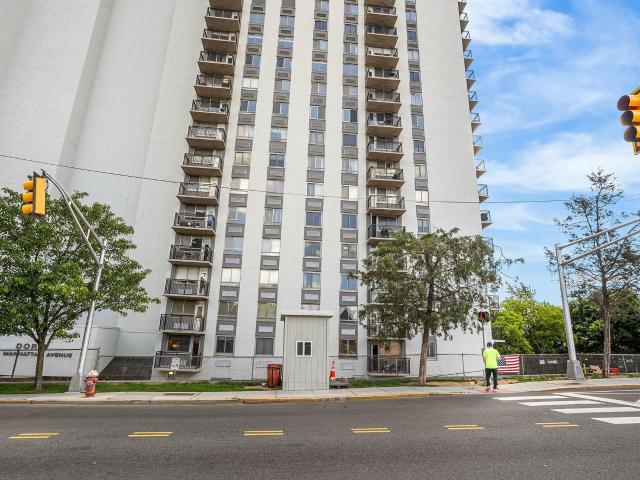 100 Manhattan Ave # 2314