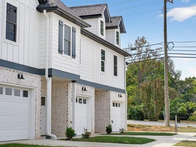 100 Maple View Dr, Lebanon, TN 37090