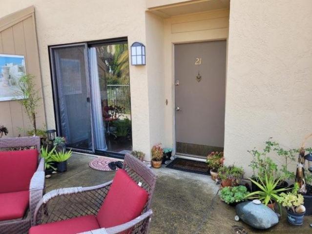 100 Marin Center Dr 21, San Rafael, CA