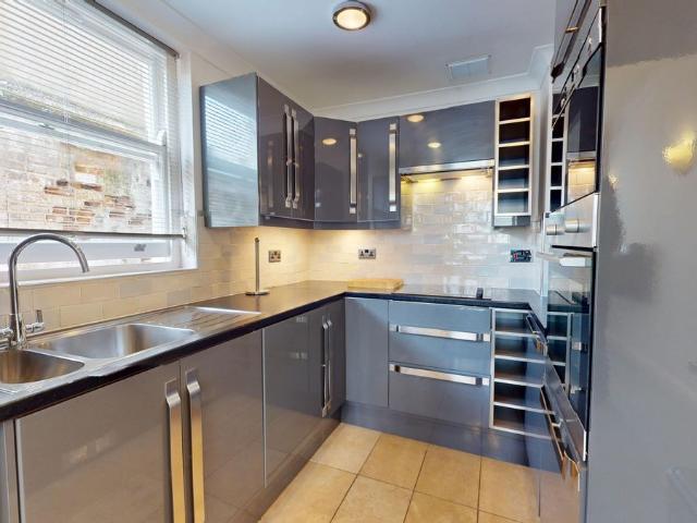 100 Marine Parade, City Centre, Brighton BN2, 1 bed flat to rent, £1,400 pcm | PrimeLocation