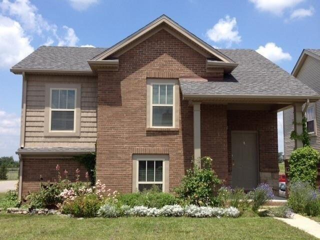 100 McCowans Ferry Aly, Versailles, KY 40383