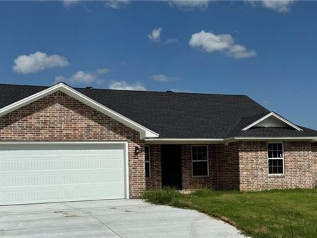 100 Meadow Dr, Dardanelle, AR 72834