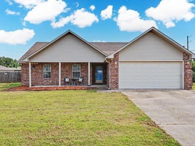 100 Meadowlark St, Jacksonville, AR 72076
