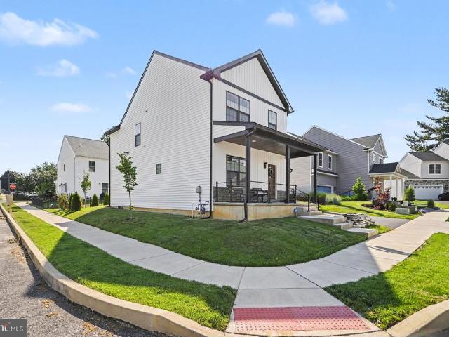100 Meadows Bend