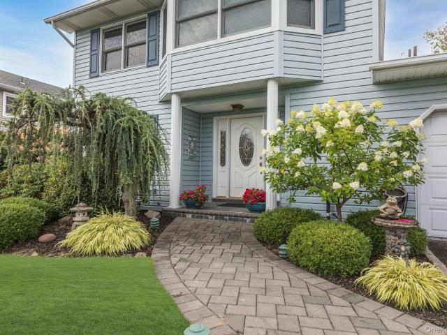 100 Middlesex Avenue