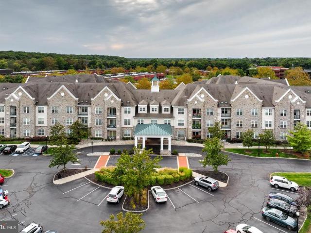 100 Middlesex Boulevard # 211