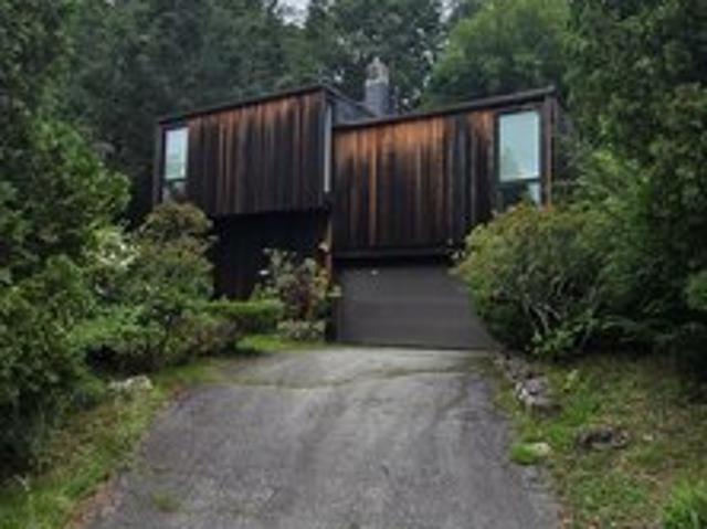 100 Mildred Ave, Waterbury, CT 06708