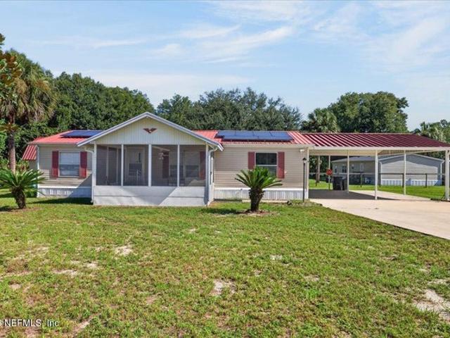 100 Musket Dr, Satsuma, FL 32189