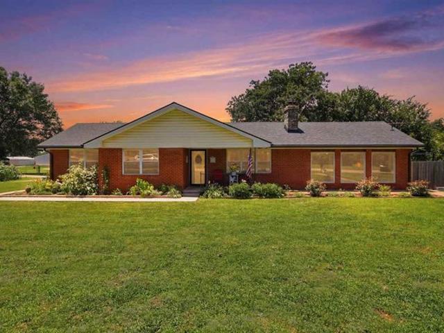100 N Flormable St, Ponca City, OK 74601
