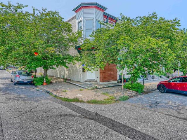 100 N Luzerne Avenue