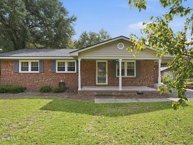 100 N Parks Dr, Pikeville, NC 27863
