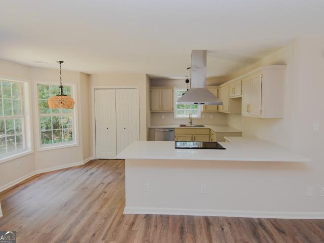 100 N Rover Road