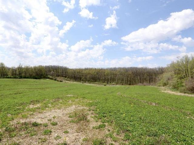 100 Northcrest Rd, Angola, IN 46703