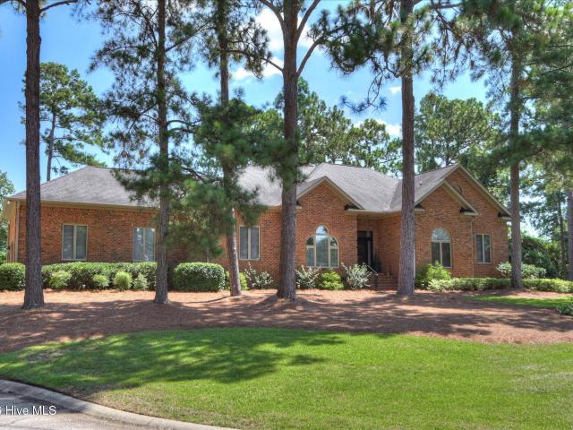 100 Nutmeg Court
