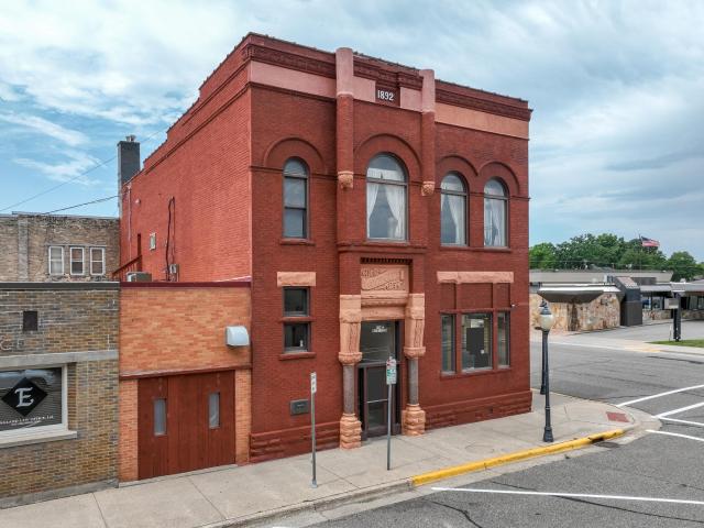 100 S Washington Street