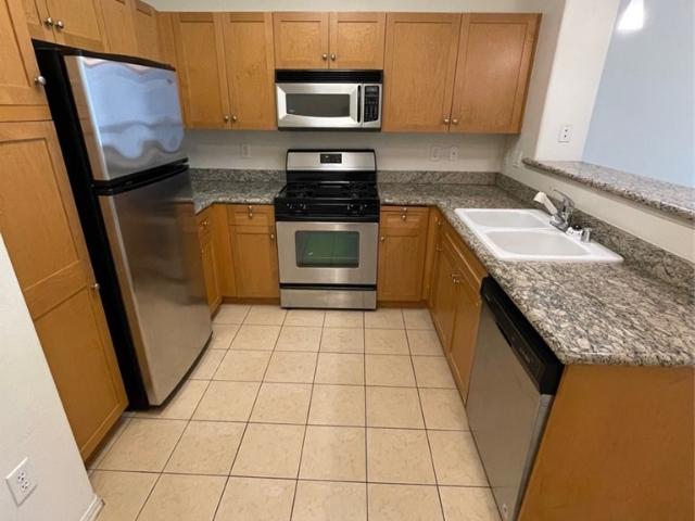 100 S Alameda Street 335