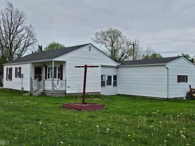 100 S Blake Street