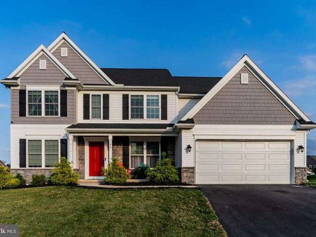 100 S Mountain Dr, Carlisle, PA 17013