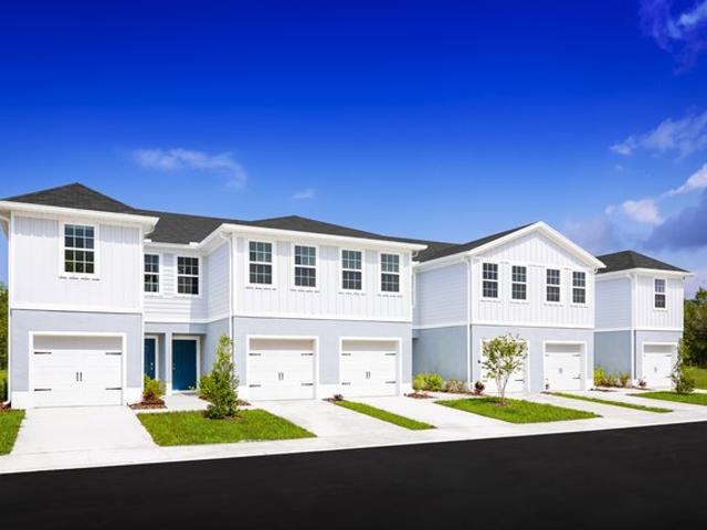 100 Savannah Lakes Blvd, Fort Pierce, FL 34982