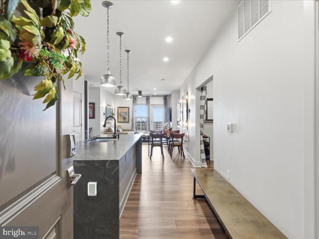 100 Saint Ives Place # 403