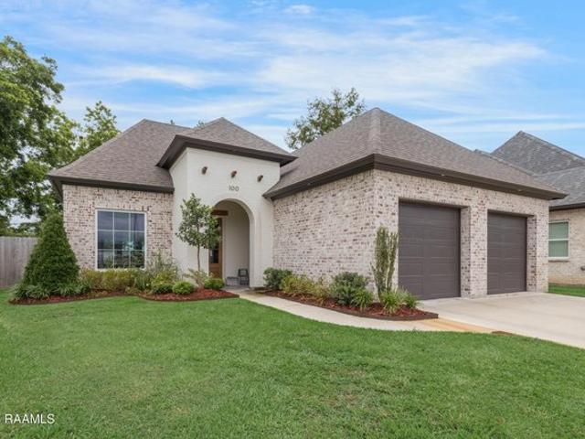 100 Sanctuary Ln, Lafayette, LA 70503