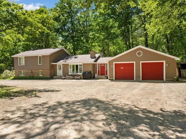100 Sarah Dr, Taberg, NY 13471