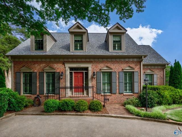 100 Scenic Dr SE, Huntsville, AL 35801