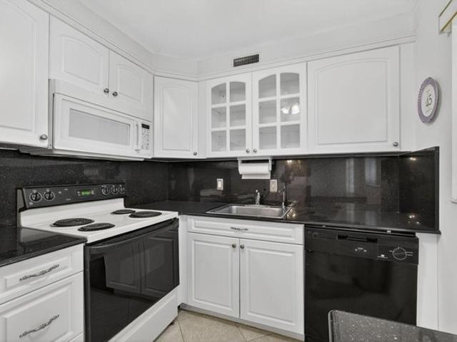 100 Sheffield E, West Palm Beach, FL 33417