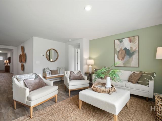 100 Siskin Road