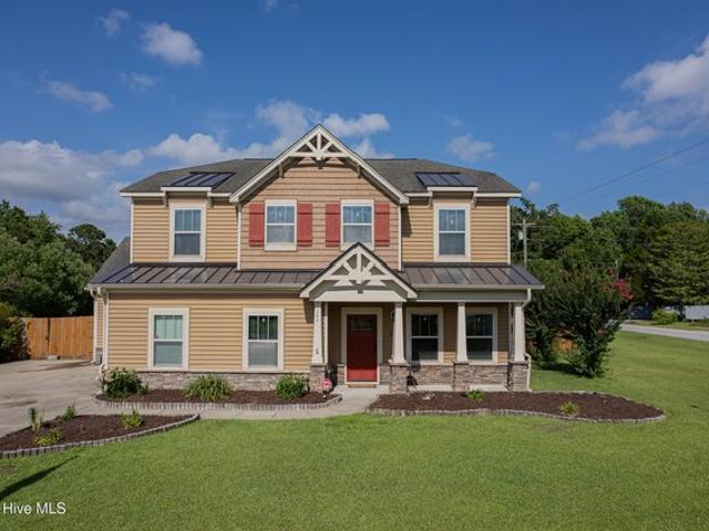 100 Summer Rest Trl, Hubert, NC 28539