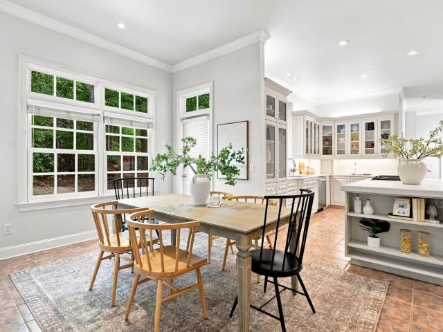 100 Sundance Place
