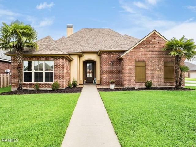 100 Sunrise Point Dr, Rayne, LA 70578