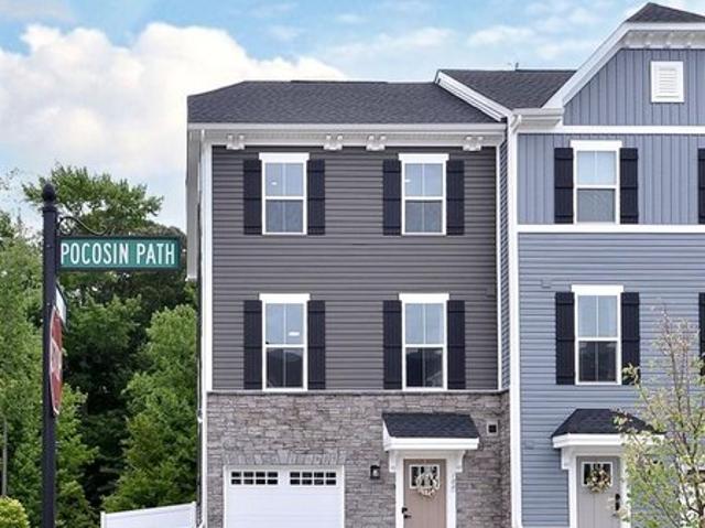 100 Pocosin Path, Poquoson, VA 23662