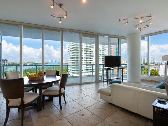 100 Pointe Dr S #801, Miami Beach, FL 33139