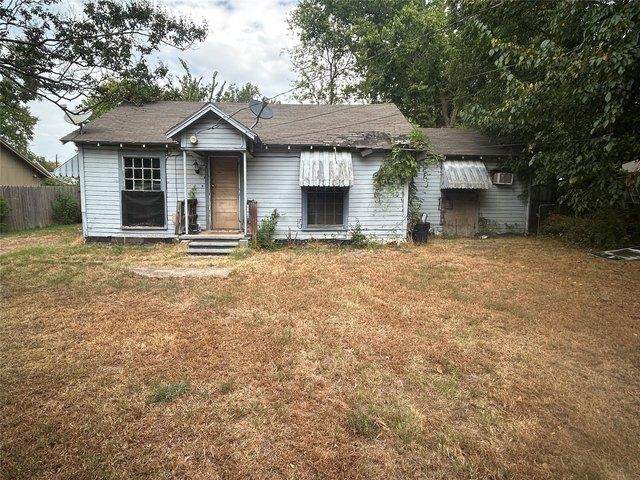100 Pollard St, Sulphur Springs, TX 75482