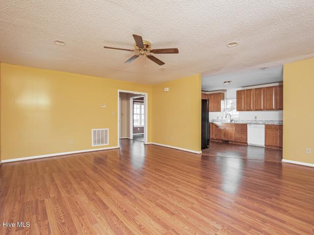 100 Payne Ct
