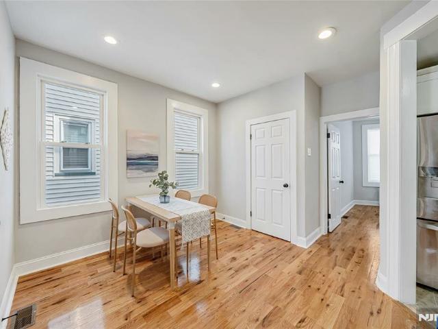 100 Palisade Avenue, Garfield, US, NJ