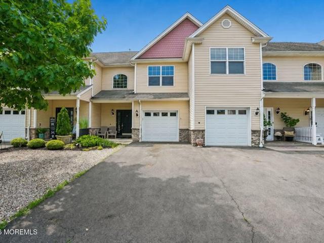 100 Pine St Unit 5, Lakehurst, NJ 08733