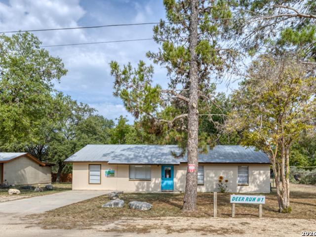100 Pineview