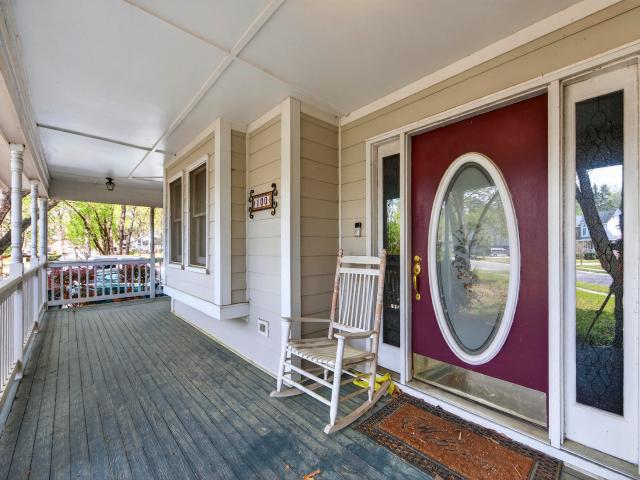 100 Prentice Circle