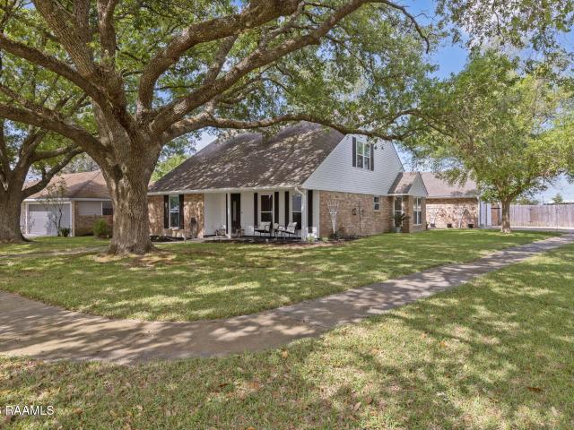 100 Presbytere Pkwy, Lafayette, LA 70503 | MLS #RA2600002