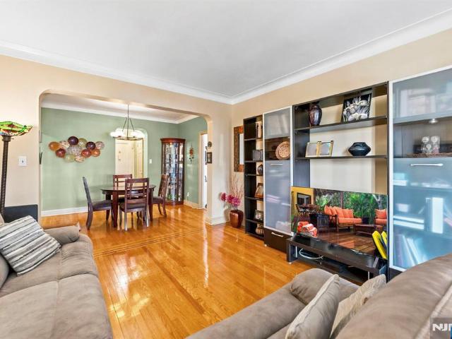 100 Prospect Avenue # 4C