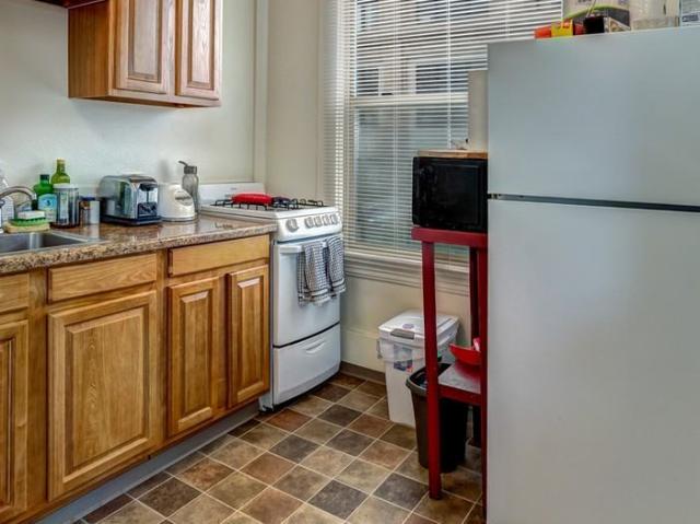 100 Prospect Studio Apartment for Rent at 100 Prospect St, Bellingham, WA 98225 Lettered Streets