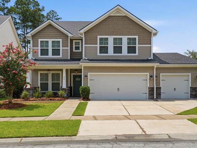 100 Royal Star Rd, Summerville, SC 29486